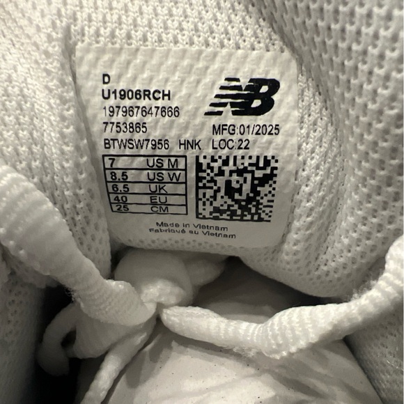 New Balance | Shoes | New Balance 96r Womens 85 Mens 7 White Pink And ...